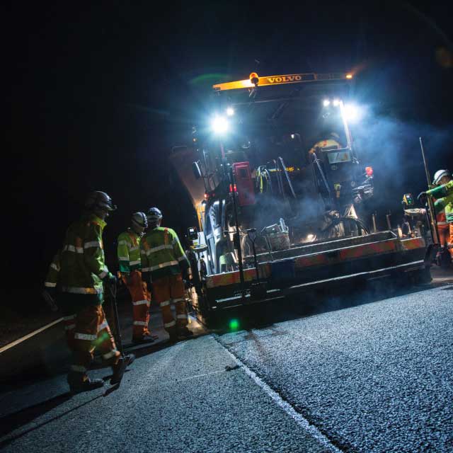 Warm mix asphalt road resurfacing on the busy M6 motoway – Tarmac