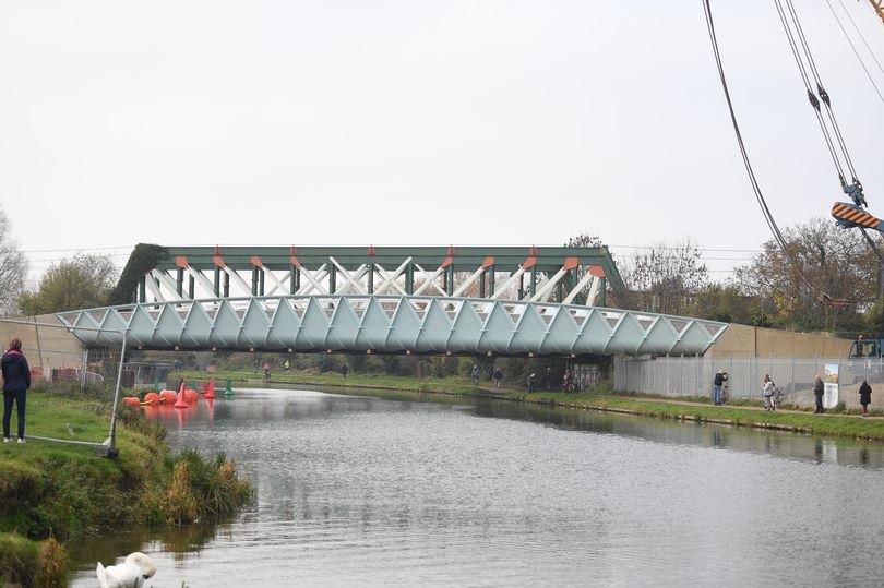 Tarmac successfully installs new bridge in Cambridge for major new ...
