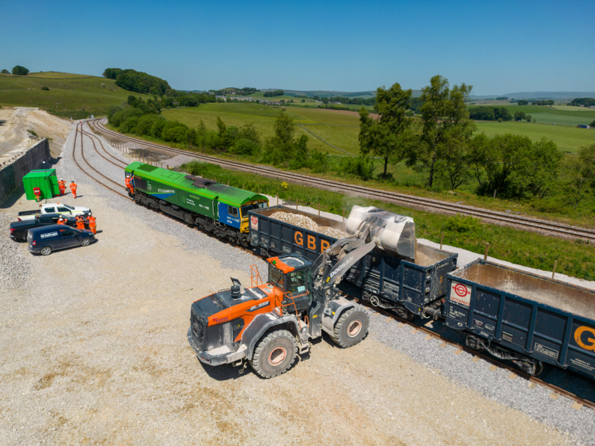 First train for new Tarmac Peak District rail link - Tarmac