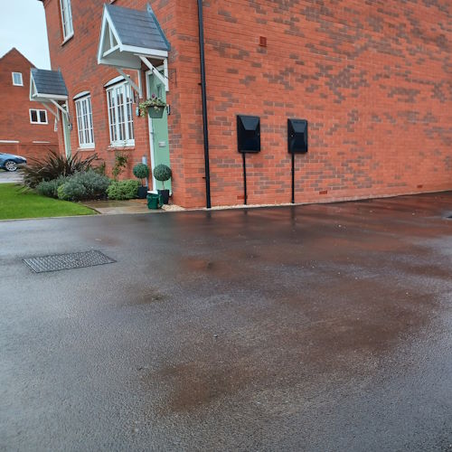 Long lasting driveway surface for housing development – Tarmac